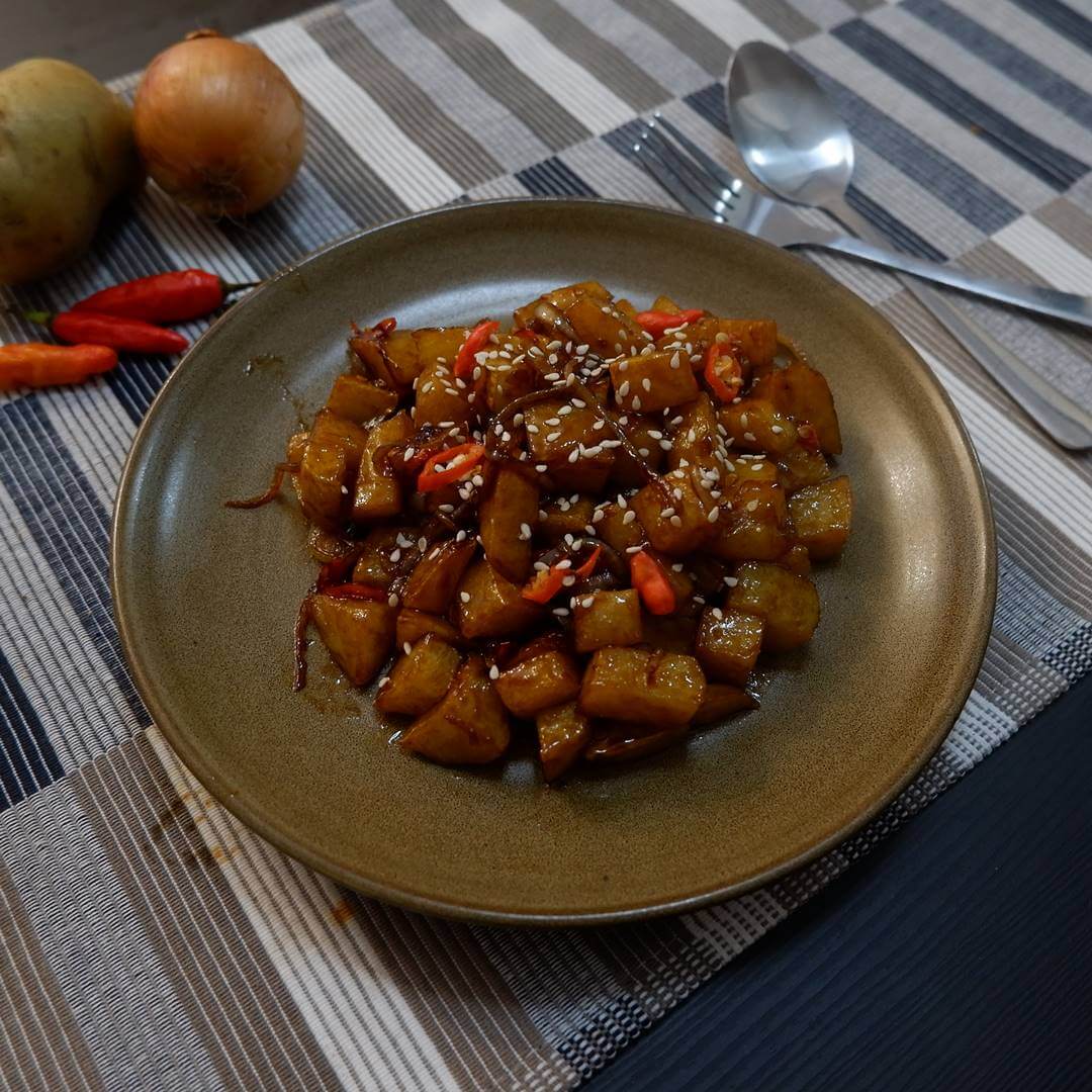 Resep Kentang Bumbu Kecap Mudah & Praktis - Segari